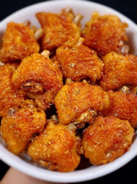 香酥鸡翅怎么做_香酥鸡翅腌制多久才入味-第1张图片-山城妙识