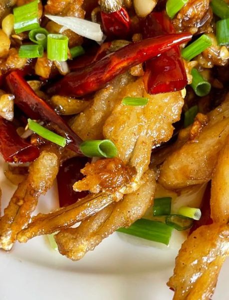 香辣干锅田鸡怎么做_田鸡腌制多久才入味-第1张图片-山城妙识 香辣干锅田鸡怎么做_田鸡腌制多久才入味-第1张图片-山城妙识