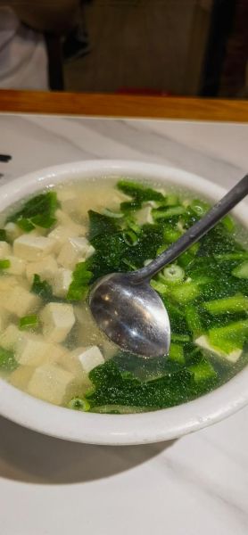 青菜豆腐汤怎么做好吃又简单_青菜豆腐汤的家常做法窍门-第1张图片-山城妙识 青菜豆腐汤怎么做好吃又简单_青菜豆腐汤的家常做法窍门-第1张图片-山城妙识