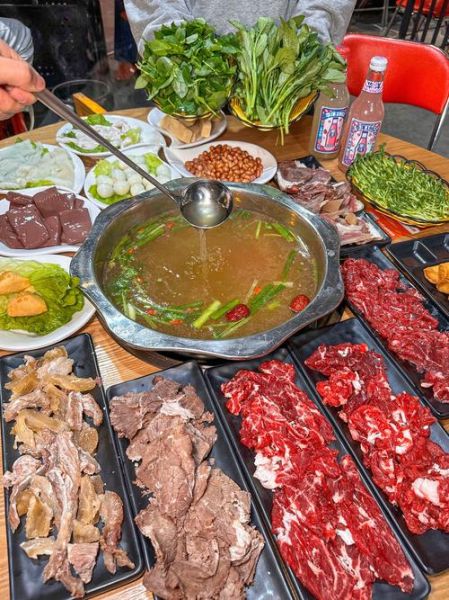 黄牛肉火锅怎么选_黄牛肉火锅哪里正宗-第1张图片-山城妙识 黄牛肉火锅怎么选_黄牛肉火锅哪里正宗-第1张图片-山城妙识