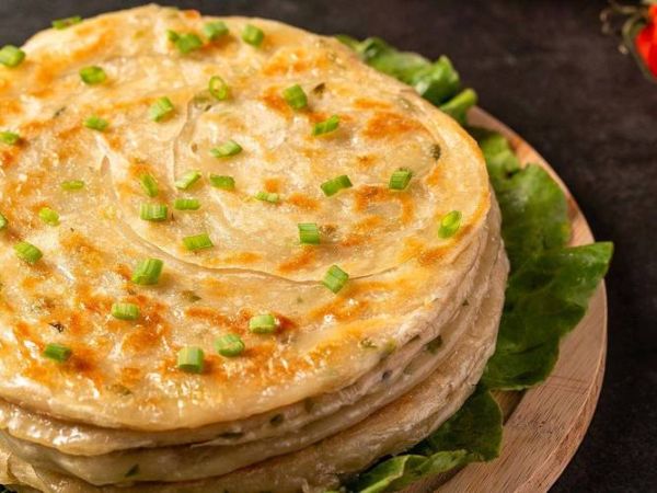 葱油饼制作培训多少钱_零基础能学会吗-第1张图片-山城妙识