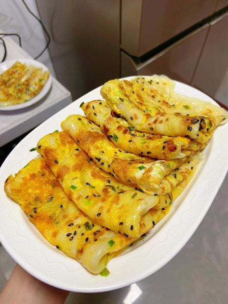 自制早餐鸡蛋饼怎么做_鸡蛋饼用什么面粉-第2张图片-山城妙识 自制早餐鸡蛋饼怎么做_鸡蛋饼用什么面粉-第2张图片-山城妙识