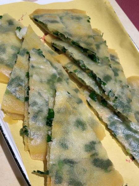 韭菜薄饼怎么做_韭菜薄饼家常做法-第1张图片-山城妙识