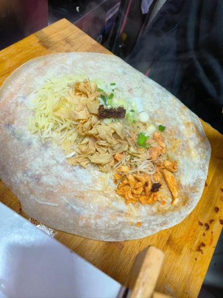卤肉卷饼饼皮怎么和面_卤肉卷饼饼皮用什么面粉-第2张图片-山城妙识