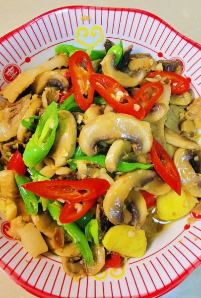 鲜蘑炒肉片怎么做_鲜蘑炒肉片用焯水吗-第1张图片-山城妙识