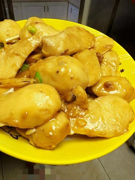 芋头怎么炒好吃_芋头炒什么配菜最香-第1张图片-山城妙识 芋头怎么炒好吃_芋头炒什么配菜最香-第1张图片-山城妙识