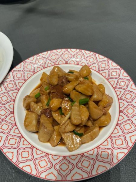 芋头怎么炒好吃_芋头炒什么配菜最香-第2张图片-山城妙识 芋头怎么炒好吃_芋头炒什么配菜最香-第2张图片-山城妙识