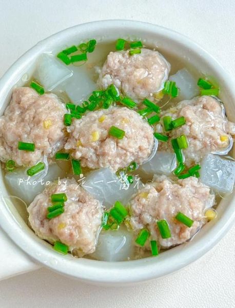 萝卜素丸子怎么做才好吃_家常萝卜丸子酥脆秘诀-第2张图片-山城妙识
