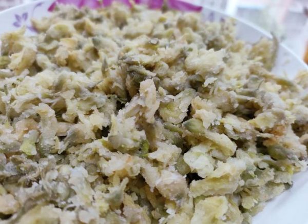 蒸槐花怎么蒸不黄_蒸槐花需要焯水吗-第3张图片-山城妙识 蒸槐花怎么蒸不黄_蒸槐花需要焯水吗-第3张图片-山城妙识