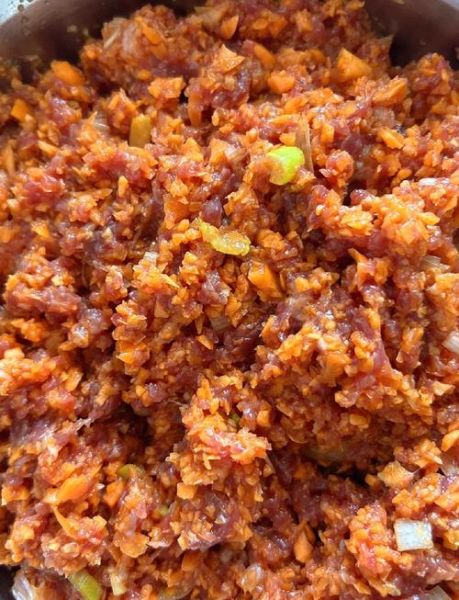 牛肉胡萝卜饺子怎么调馅好吃_牛肉胡萝卜饺子热量高吗-第1张图片-山城妙识 牛肉胡萝卜饺子怎么调馅好吃_牛肉胡萝卜饺子热量高吗-第1张图片-山城妙识
