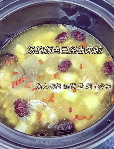 鸡肉炖蘑菇用什么蘑菇_干香菇还是鲜香菇-第1张图片-山城妙识 鸡肉炖蘑菇用什么蘑菇_干香菇还是鲜香菇-第1张图片-山城妙识