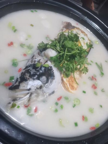 清炖鱼头汤怎么炖白_鱼头汤变白技巧-第2张图片-山城妙识 清炖鱼头汤怎么炖白_鱼头汤变白技巧-第2张图片-山城妙识
