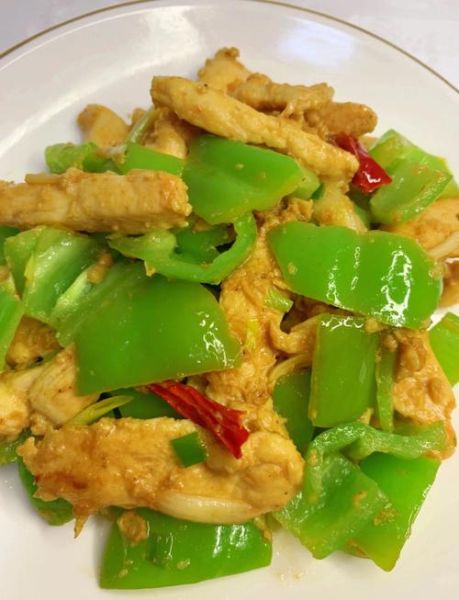 青椒炒鸡胸肉怎么做_鸡胸肉怎么炒才嫩-第1张图片-山城妙识 青椒炒鸡胸肉怎么做_鸡胸肉怎么炒才嫩-第1张图片-山城妙识