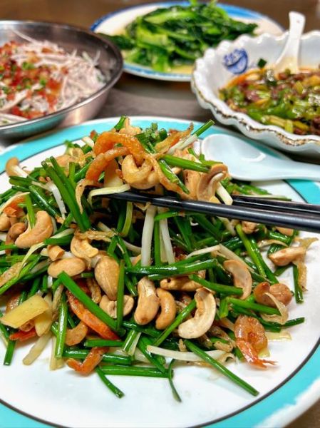 粤菜小炒有哪些经典做法_如何炒出镬气-第1张图片-山城妙识