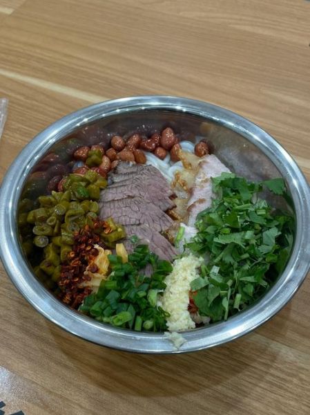 桂林米粉哪家最正宗_桂林美食图片实拍解析-第2张图片-山城妙识