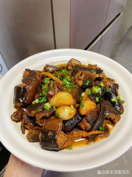 四川大蒜烧鳝鱼怎么做_鳝鱼去腥技巧-第2张图片-山城妙识