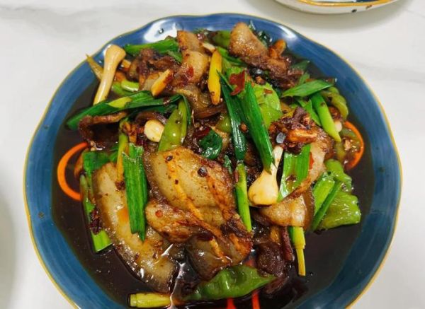 连山回锅肉多少钱一份_正宗连山回锅肉价格-第1张图片-山城妙识 连山回锅肉多少钱一份_正宗连山回锅肉价格-第1张图片-山城妙识