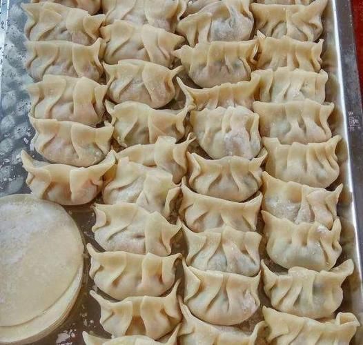 饺子煮多长时间_饺子怎么煮不破皮-第2张图片-山城妙识 饺子煮多长时间_饺子怎么煮不破皮-第2张图片-山城妙识