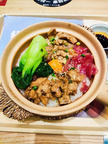 腊味煲仔饭怎么做_腊味煲仔饭用什么米最好-第2张图片-山城妙识 腊味煲仔饭怎么做_腊味煲仔饭用什么米最好-第2张图片-山城妙识