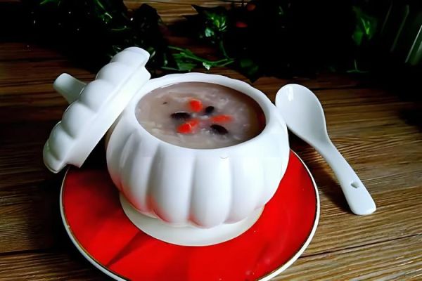 黑豆和什么一起煮最补肾_黑豆最佳搭配有哪些-第2张图片-山城妙识 黑豆和什么一起煮最补肾_黑豆最佳搭配有哪些-第2张图片-山城妙识