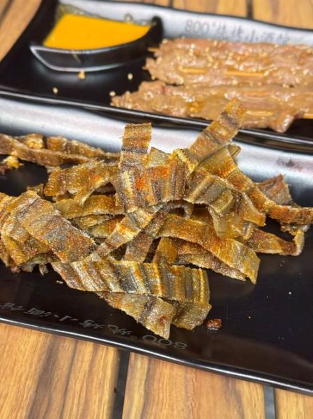鳗鱼干怎么做好吃_鳗鱼干的做法大全-第1张图片-山城妙识