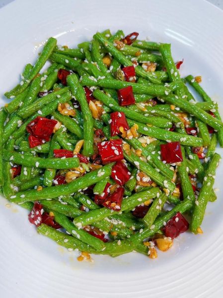 豆角怎么炒好吃又简单_家常豆角炒法-第2张图片-山城妙识
