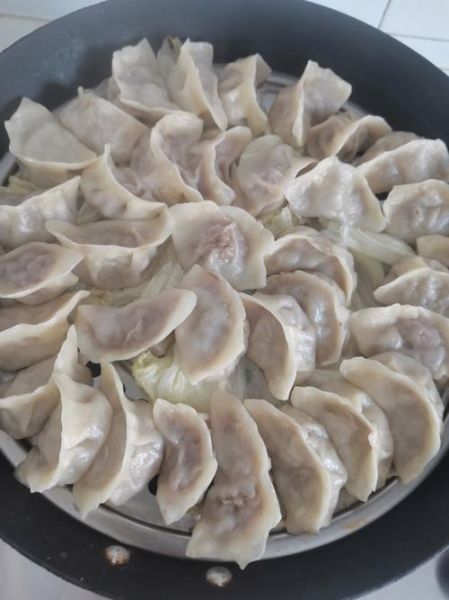 蒸饺子需要多长时间_蒸饺子多久能熟-第1张图片-山城妙识 蒸饺子需要多长时间_蒸饺子多久能熟-第1张图片-山城妙识