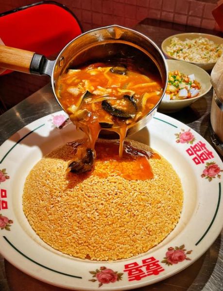 锅巴肉片怎么做才脆_正宗川味锅巴肉片步骤-第1张图片-山城妙识