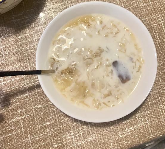 银耳怎么熬出胶更快_银耳出胶小技巧-第3张图片-山城妙识