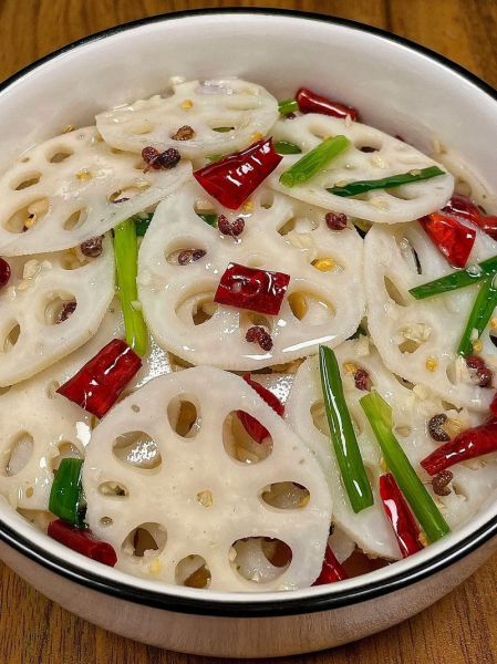 香辣藕片怎么做_香辣藕片家常做法-第1张图片-山城妙识