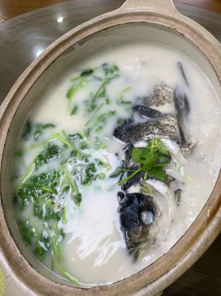清炖三枪鱼汤怎么做_三枪鱼汤去腥技巧-第3张图片-山城妙识