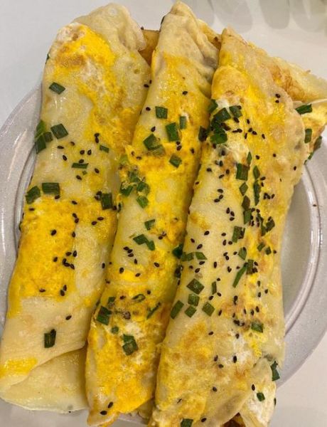 鸡蛋煎饼怎么做_鸡蛋煎饼早餐几分钟搞定-第1张图片-山城妙识