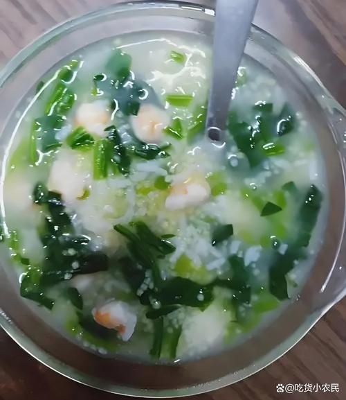 菠菜粥的功效与作用_菠菜粥怎么做最营养-第1张图片-山城妙识