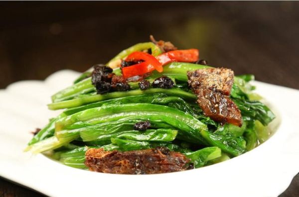 豆豉炒油麦菜怎么做_豆豉炒油麦菜用焯水吗-第3张图片-山城妙识