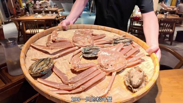 螃蟹怎么吃东西_螃蟹进食方式全过程-第1张图片-山城妙识