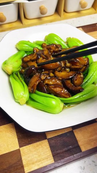 香菇青菜的营养价值_香菇青菜的功效与作用-第1张图片-山城妙识 香菇青菜的营养价值_香菇青菜的功效与作用-第1张图片-山城妙识
