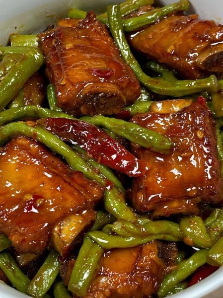 红烧排骨炖豆角的家常做法_怎么炖才入味-第3张图片-山城妙识