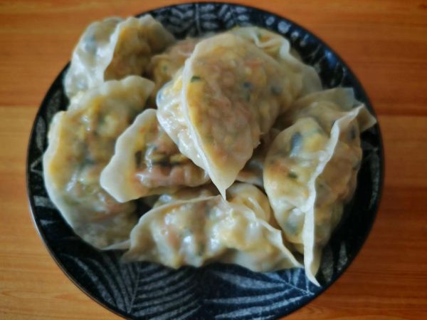 西葫芦蒸饺馅怎么做_西葫芦蒸饺馅怎么调好吃-第3张图片-山城妙识 西葫芦蒸饺馅怎么做_西葫芦蒸饺馅怎么调好吃-第3张图片-山城妙识