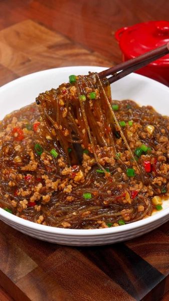 肉末炒粉条怎么做_肉末炒粉条的家常做法-第2张图片-山城妙识 肉末炒粉条怎么做_肉末炒粉条的家常做法-第2张图片-山城妙识