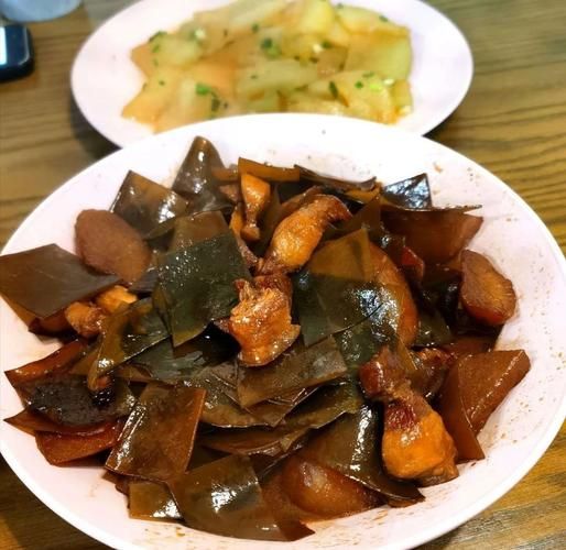 肉炖海带怎么做_海带炖肉的家常做法-第1张图片-山城妙识 肉炖海带怎么做_海带炖肉的家常做法-第1张图片-山城妙识