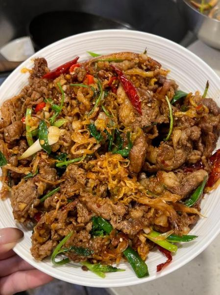 酸菜肥牛怎么做_酸菜肥牛热量高吗-第3张图片-山城妙识 酸菜肥牛怎么做_酸菜肥牛热量高吗-第3张图片-山城妙识