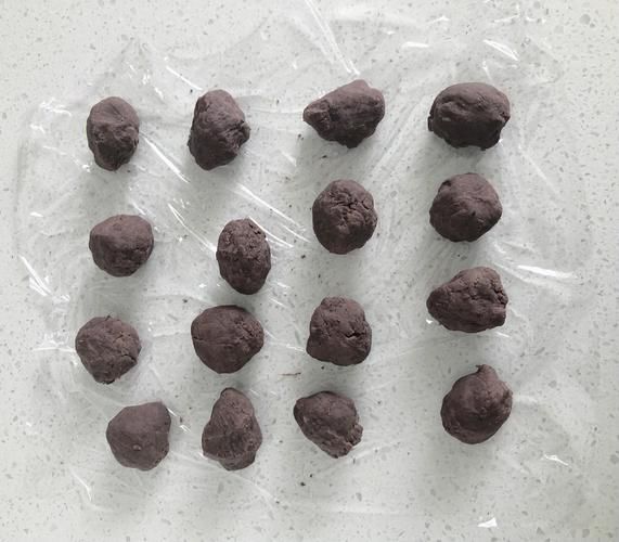 豆沙月饼配料表有哪些_豆沙月饼热量高吗-第2张图片-山城妙识