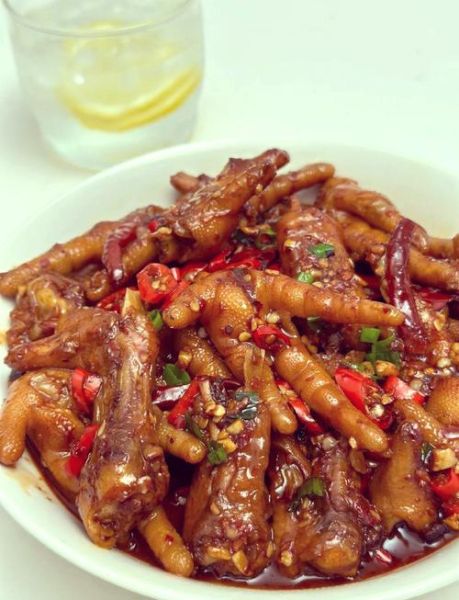香辣鸡爪怎么做好吃_香辣鸡爪的秘制做法-第1张图片-山城妙识