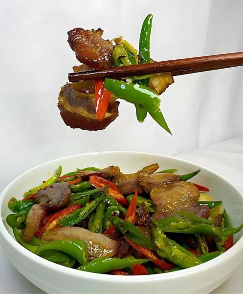 辣椒炒猪肉怎么炒好吃_辣椒炒肉用什么辣椒-第2张图片-山城妙识