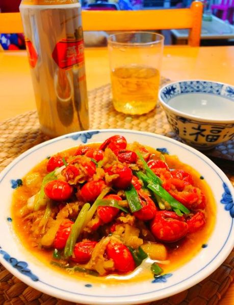 蒜蓉小龙虾尾怎么做_蒜蓉小龙虾尾做法窍门-第2张图片-山城妙识