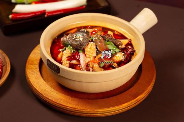 毛血旺用什么材料_毛血旺怎么做才正宗-第1张图片-山城妙识