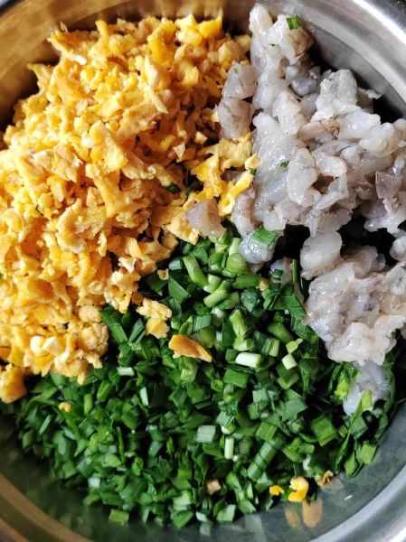 虾仁饺子怎么调馅才弹牙_虾仁饺子家常做法-第1张图片-山城妙识