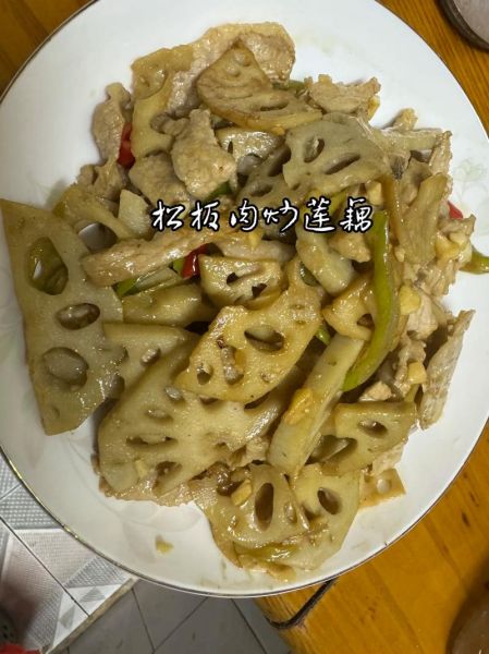 莲藕片炒肉怎么做好吃_莲藕片炒肉的家常做法-第3张图片-山城妙识 莲藕片炒肉怎么做好吃_莲藕片炒肉的家常做法-第3张图片-山城妙识