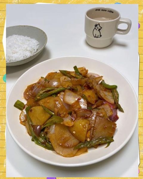 洋葱炒土豆片怎么炒好吃_洋葱炒土豆片家常做法-第2张图片-山城妙识