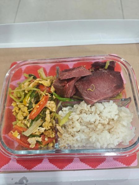 简易午餐爱心便当怎么做_上班族带饭不翻车-第2张图片-山城妙识